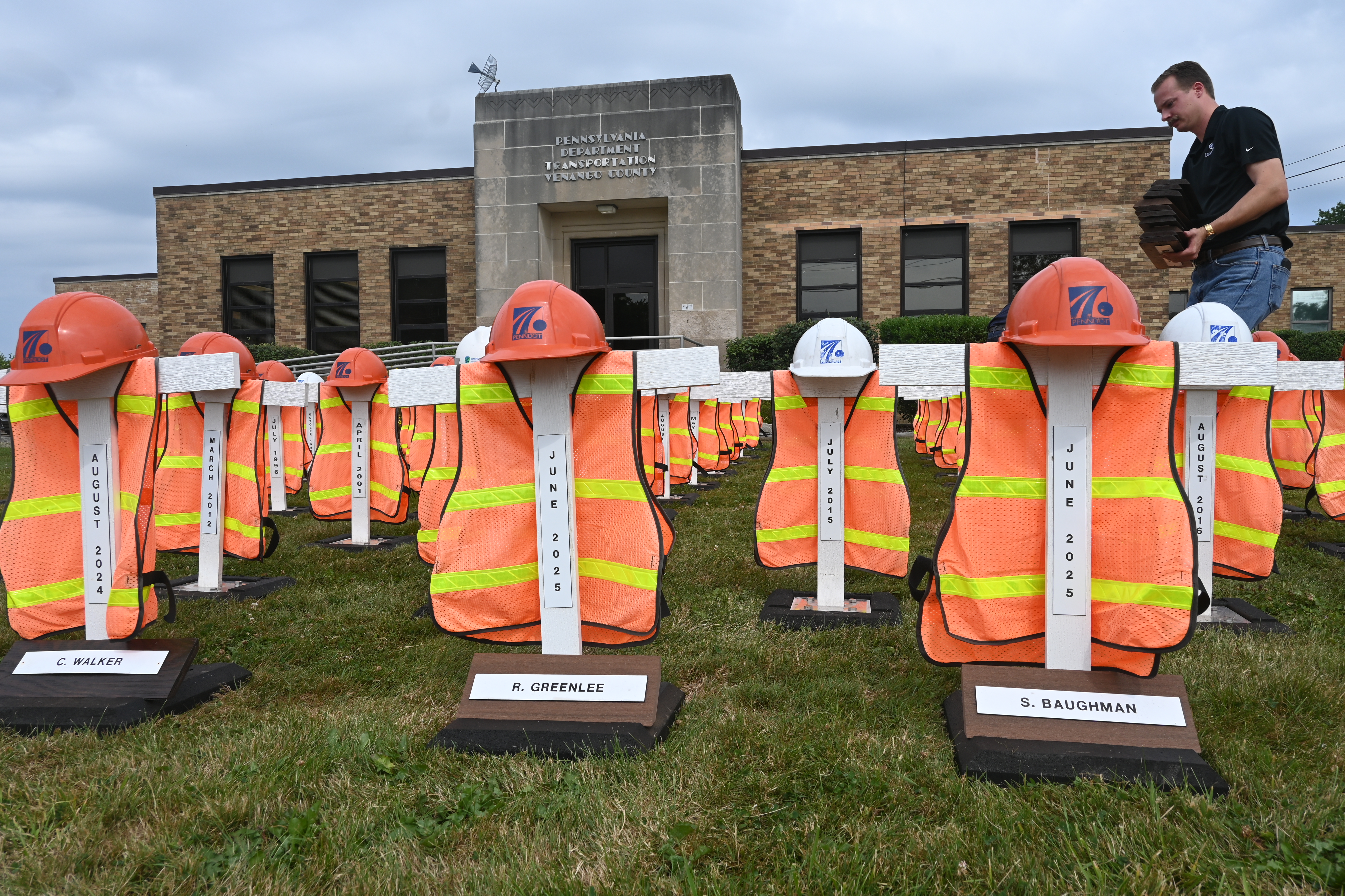 Statewide PennDOT Workers Memorial on Display in Venango County ...